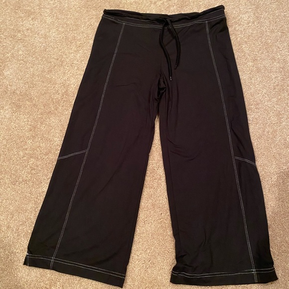 Jockey | Pants & Jumpsuits | Jockey Black Capris | Poshmark